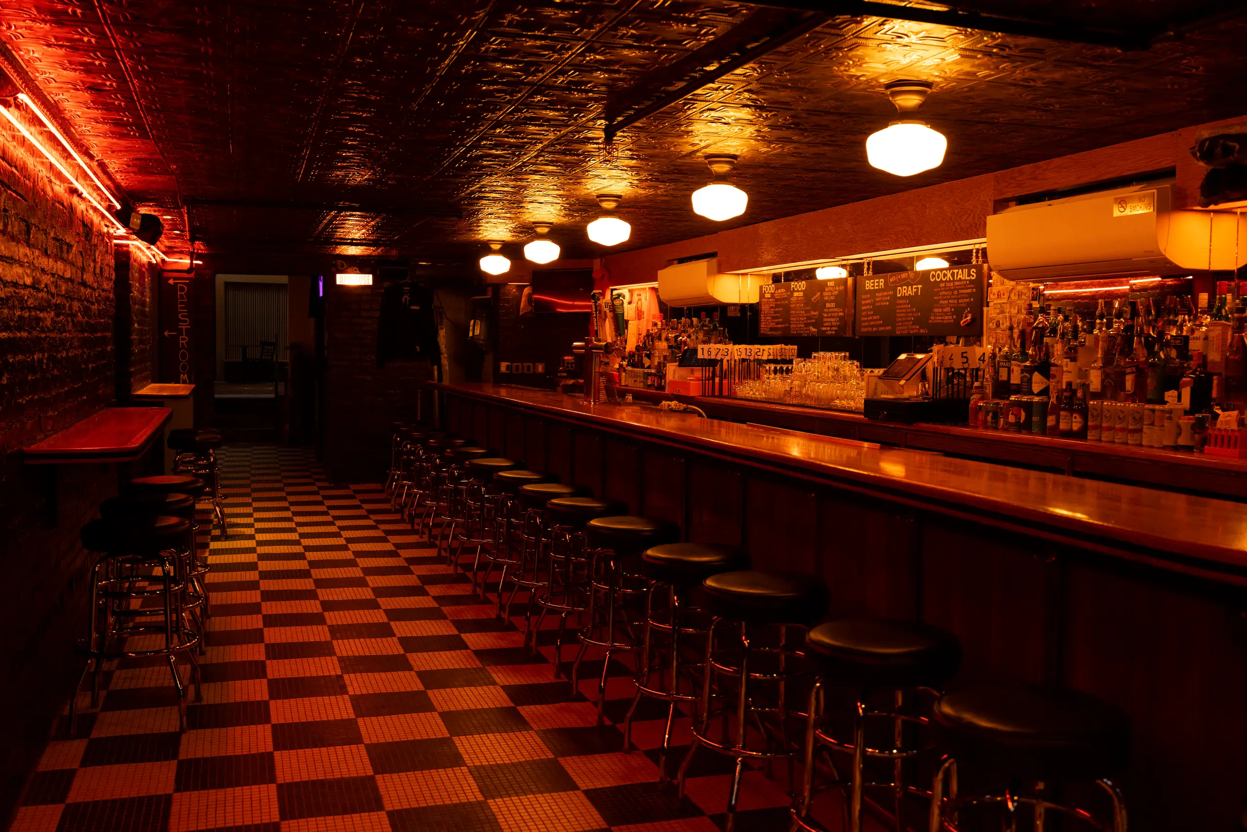 PartyPlace | Easy reservations for groups, parties & events